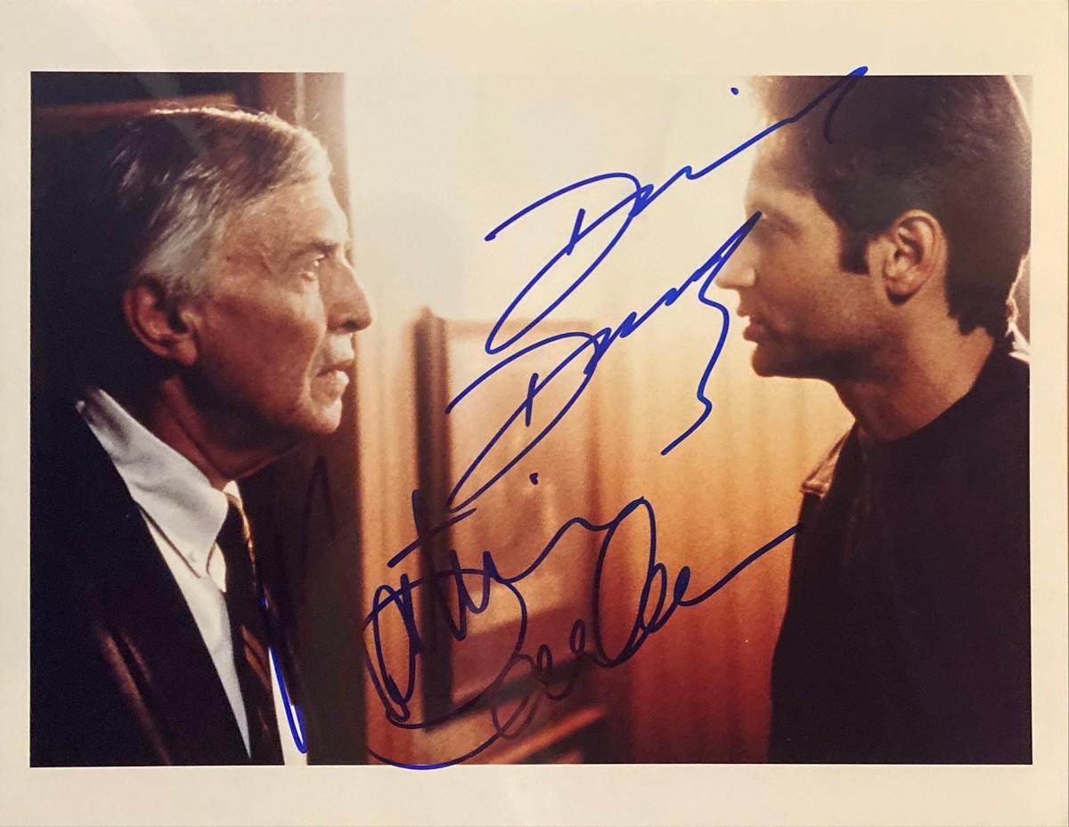 The X-Files David Duchovny and Martin Landau signed movie photo. GFA ...