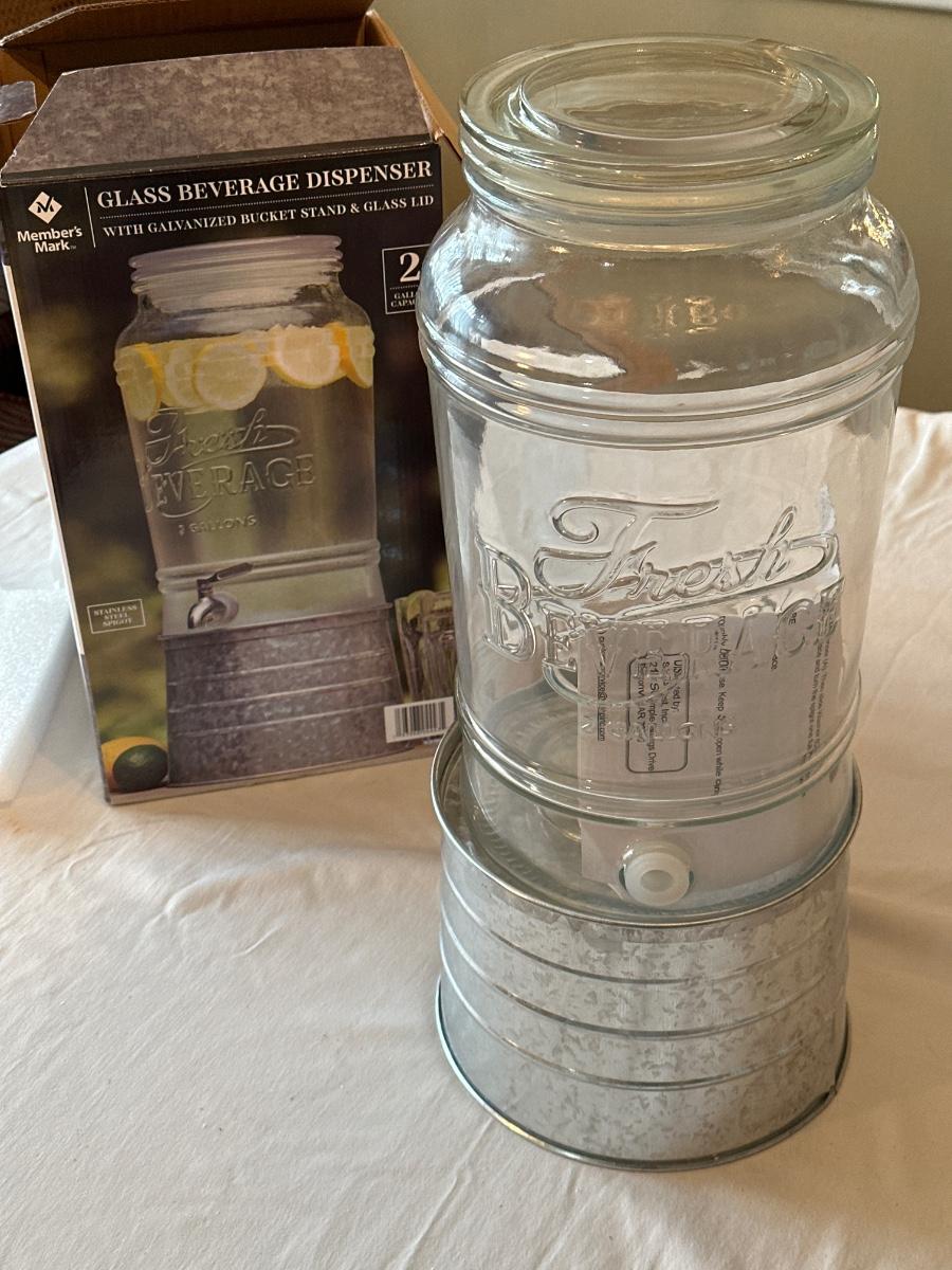 Sun tea! | EstateSales.org