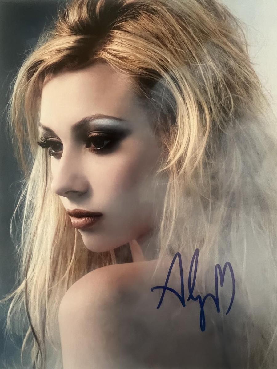 Actress Aly Michalka signed photo | EstateSales.org