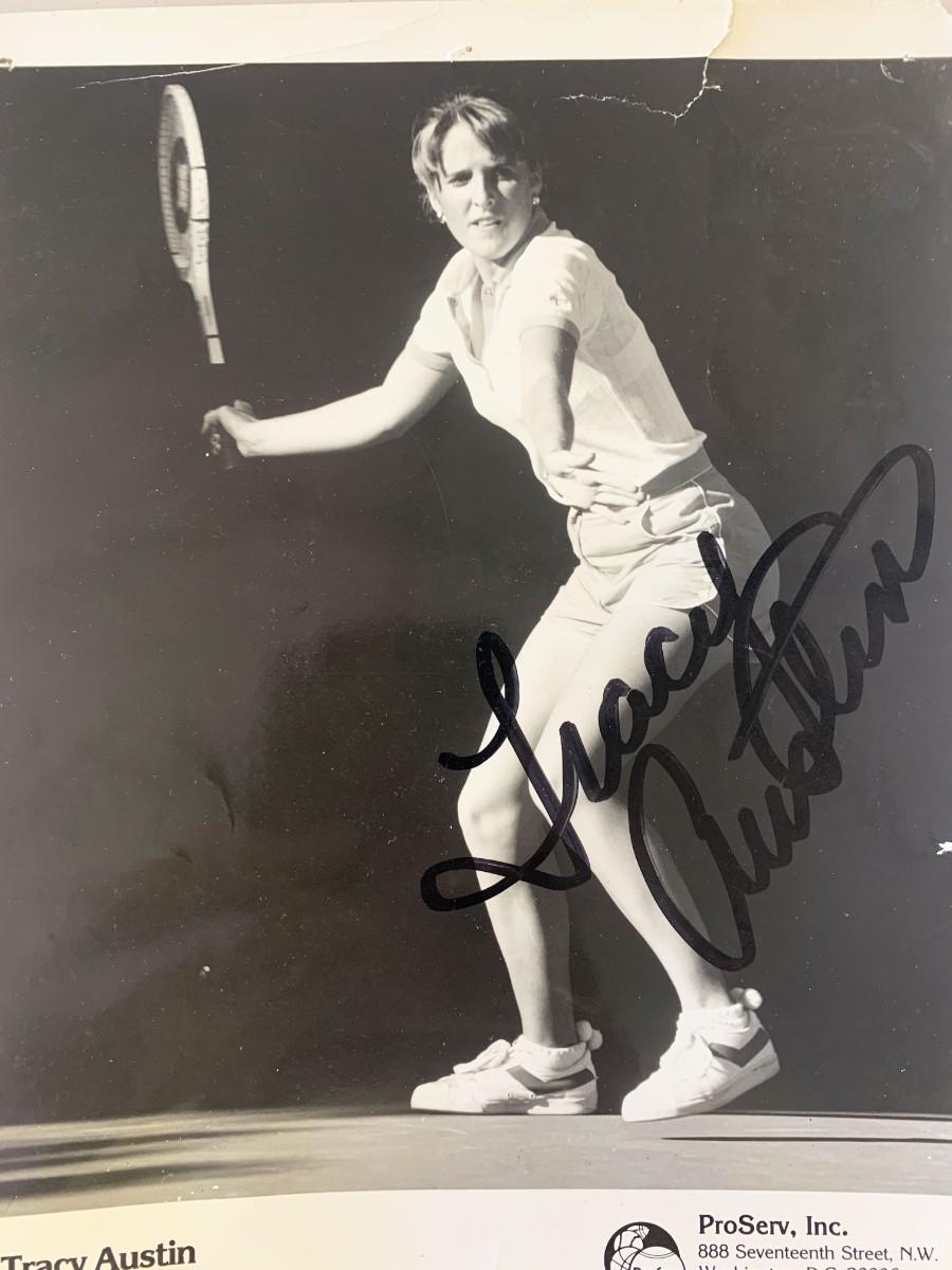 Wimbledon Star Tracy Austin signed photo | EstateSales.org