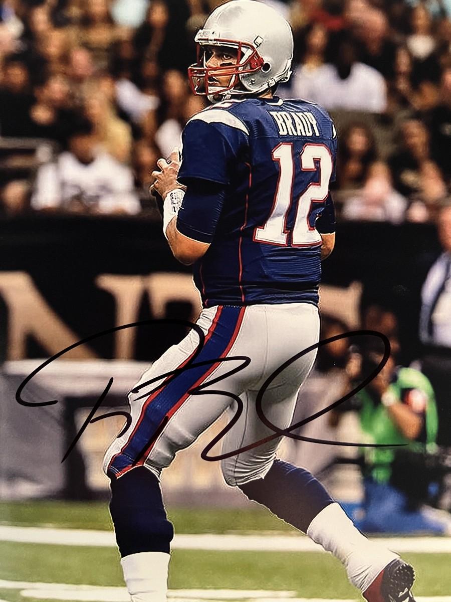 Tom Brady signed photo | EstateSales.org