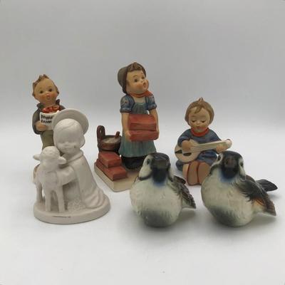 LOT 93D: Vintage Goebel Collection - Hummel 305 The Builder, Hummel 135 ...