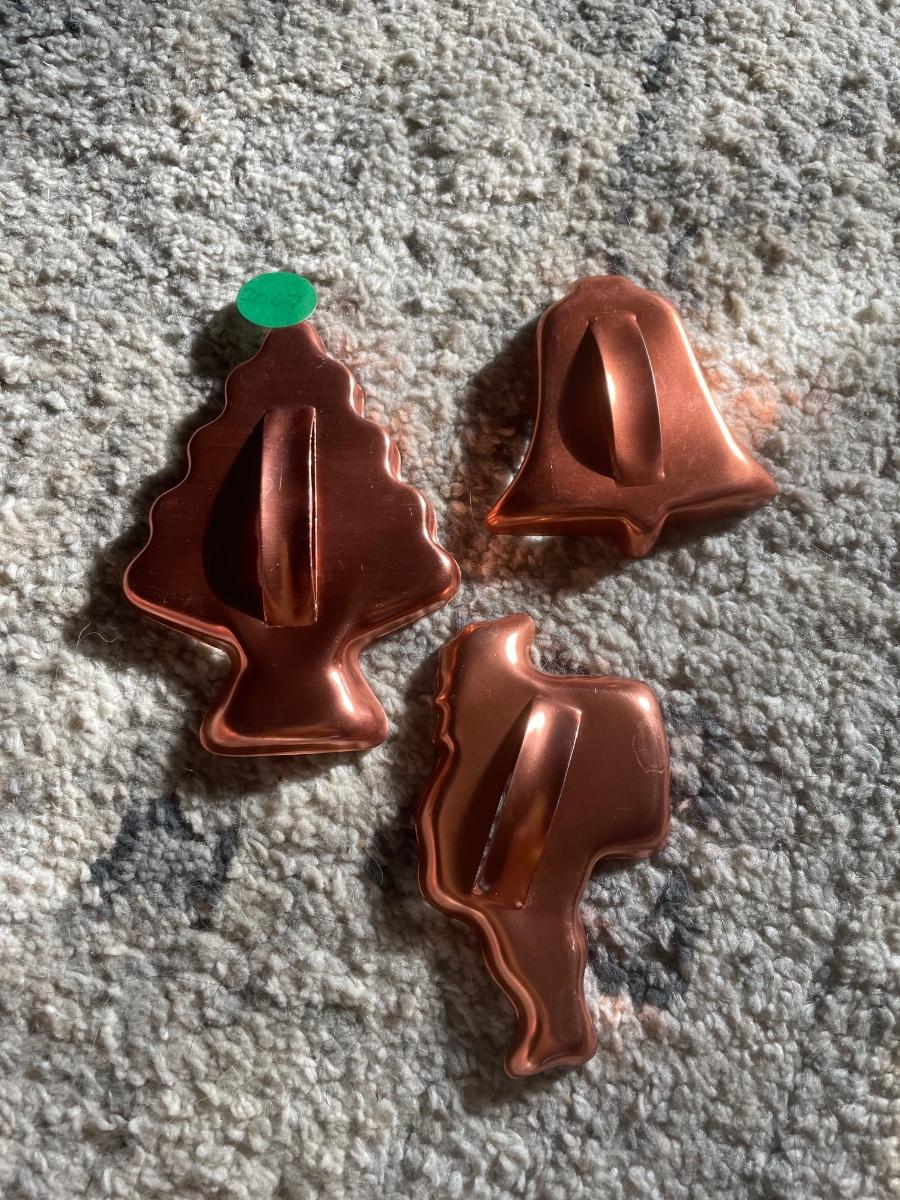 Santa copper cookie cutters | EstateSales.org