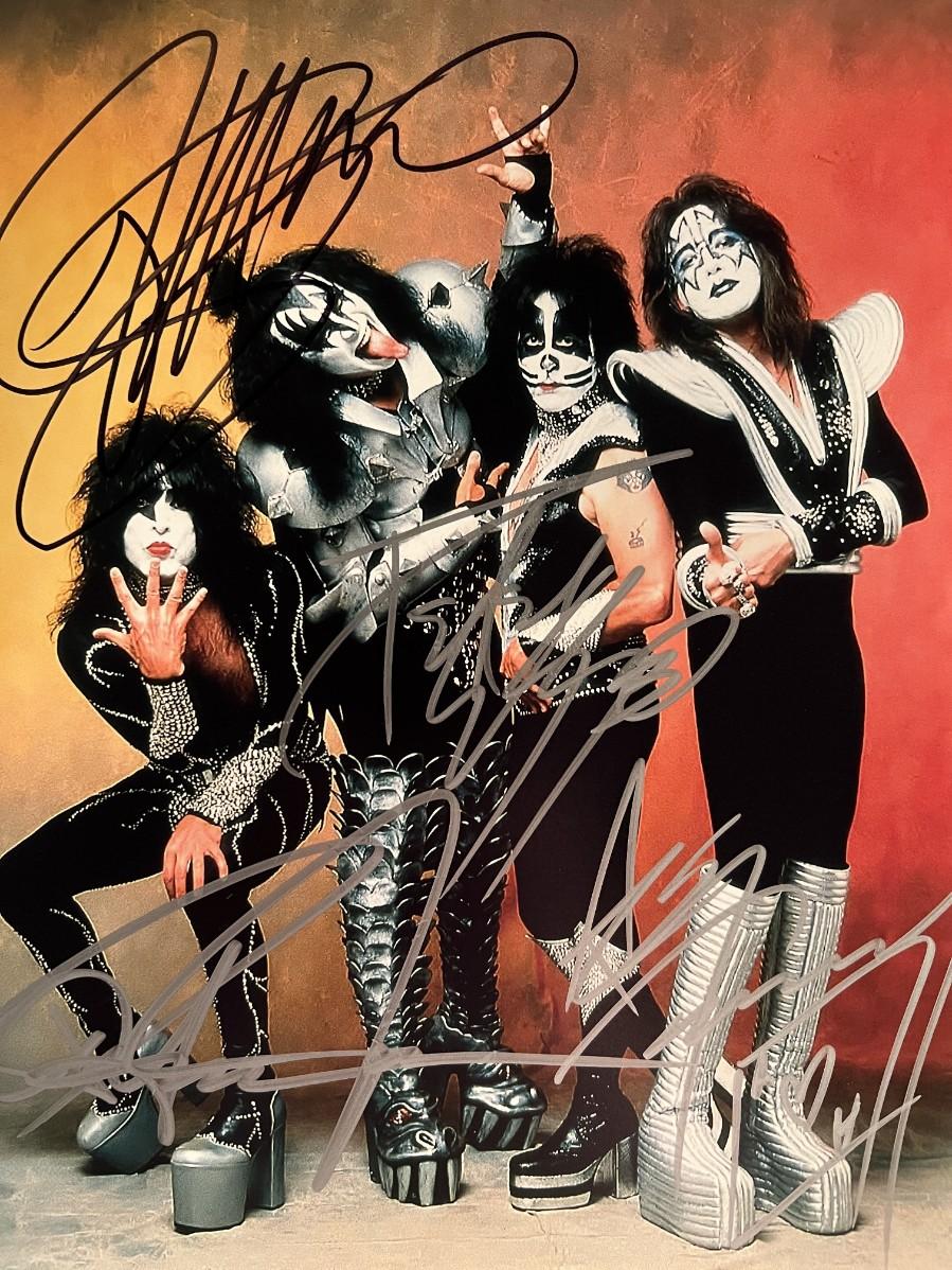 Kiss band signed photo | EstateSales.org