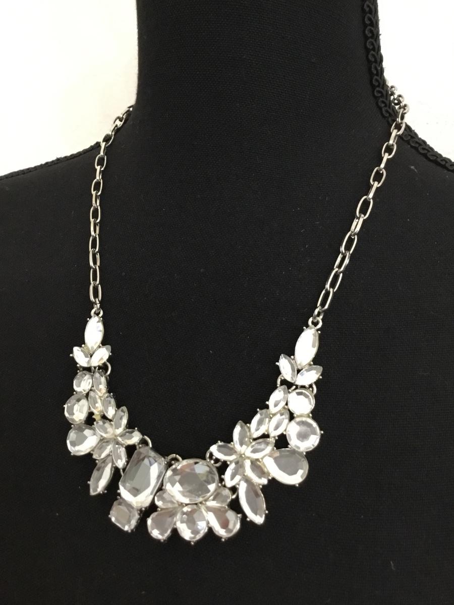 Silver tone c marked statement necklace | EstateSales.org
