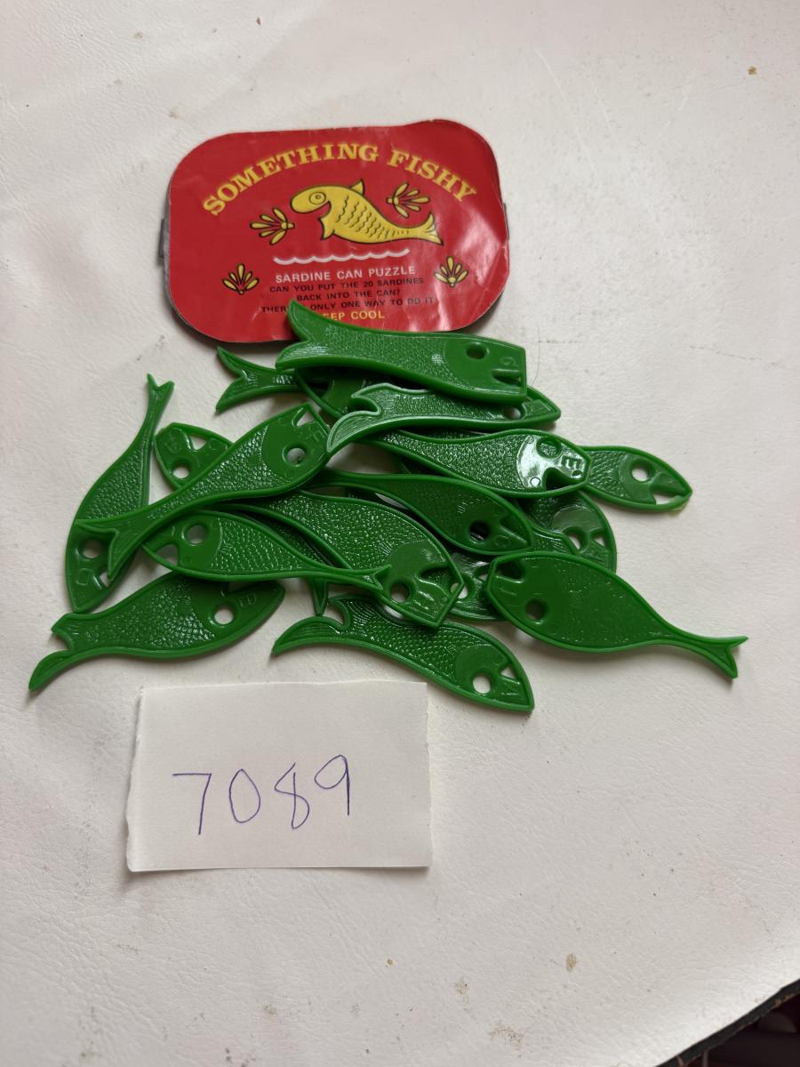 Something Fishy game | EstateSales.org