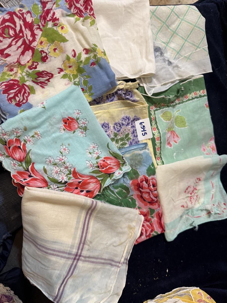 Hankies | EstateSales.org