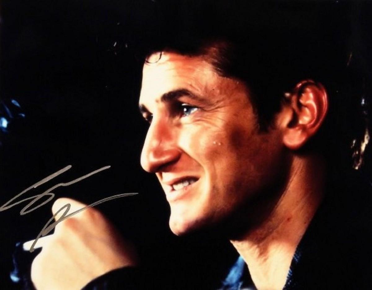 Sean Penn signed portrait photo | EstateSales.org