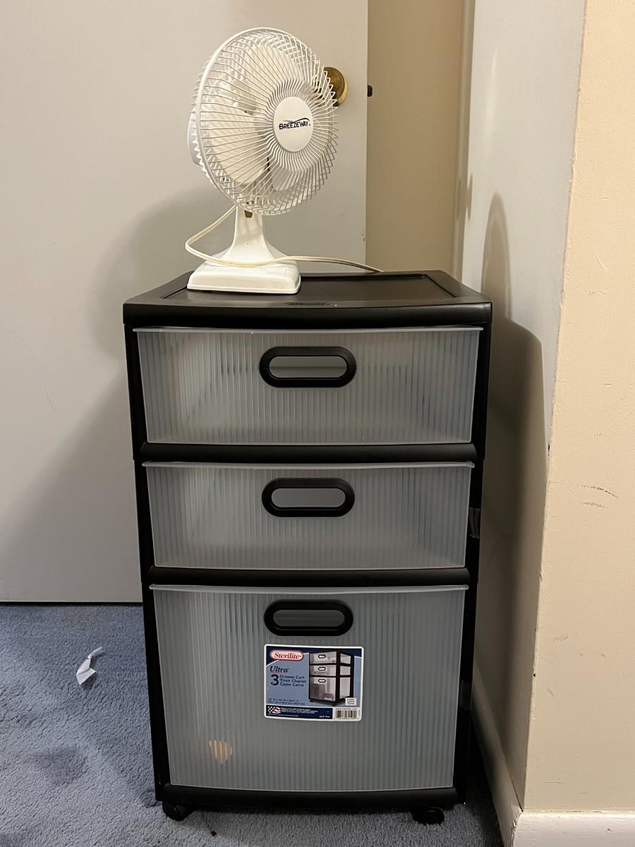 Plastic 3-Drawer Bin | EstateSales.org