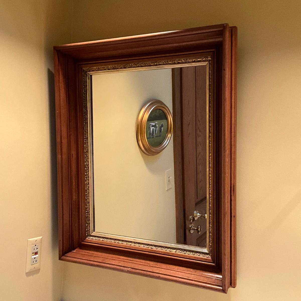 GH937 Antique Classic Mahogany Ogee Mirror | EstateSales.org