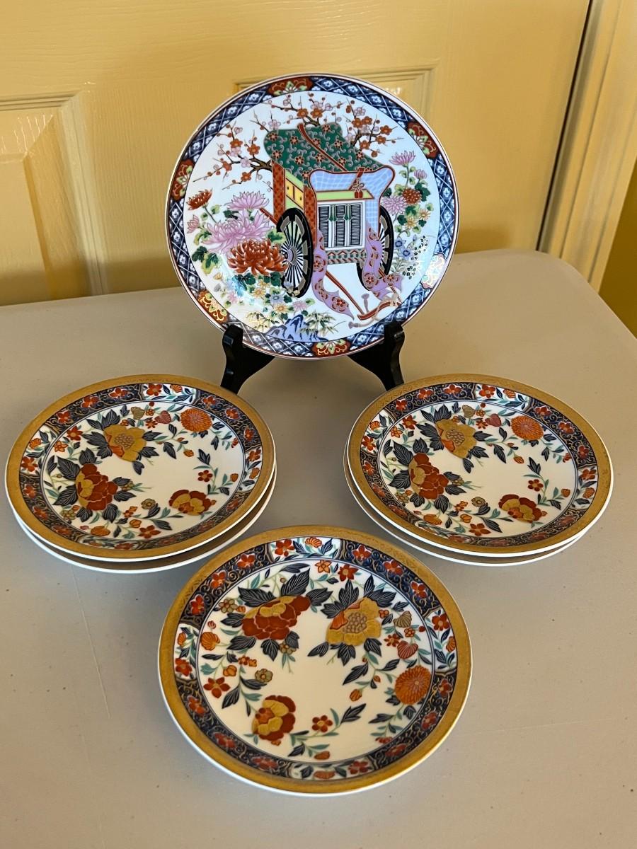 Floral Asian Plates | EstateSales.org