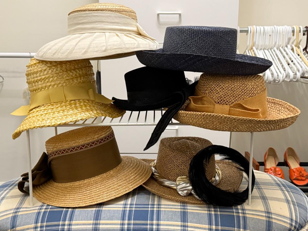 Hat Lot | EstateSales.org