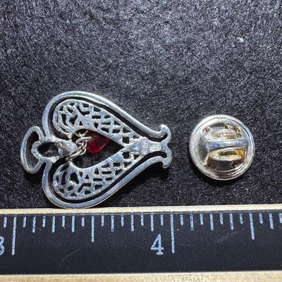 Vintage DM signed two toned pin | EstateSales.org