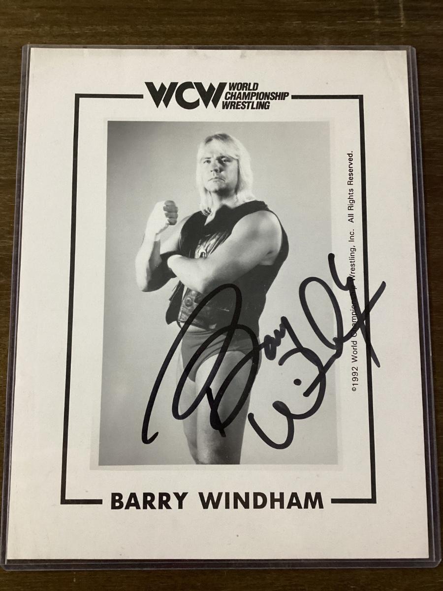 Barry Windham autograph | EstateSales.org