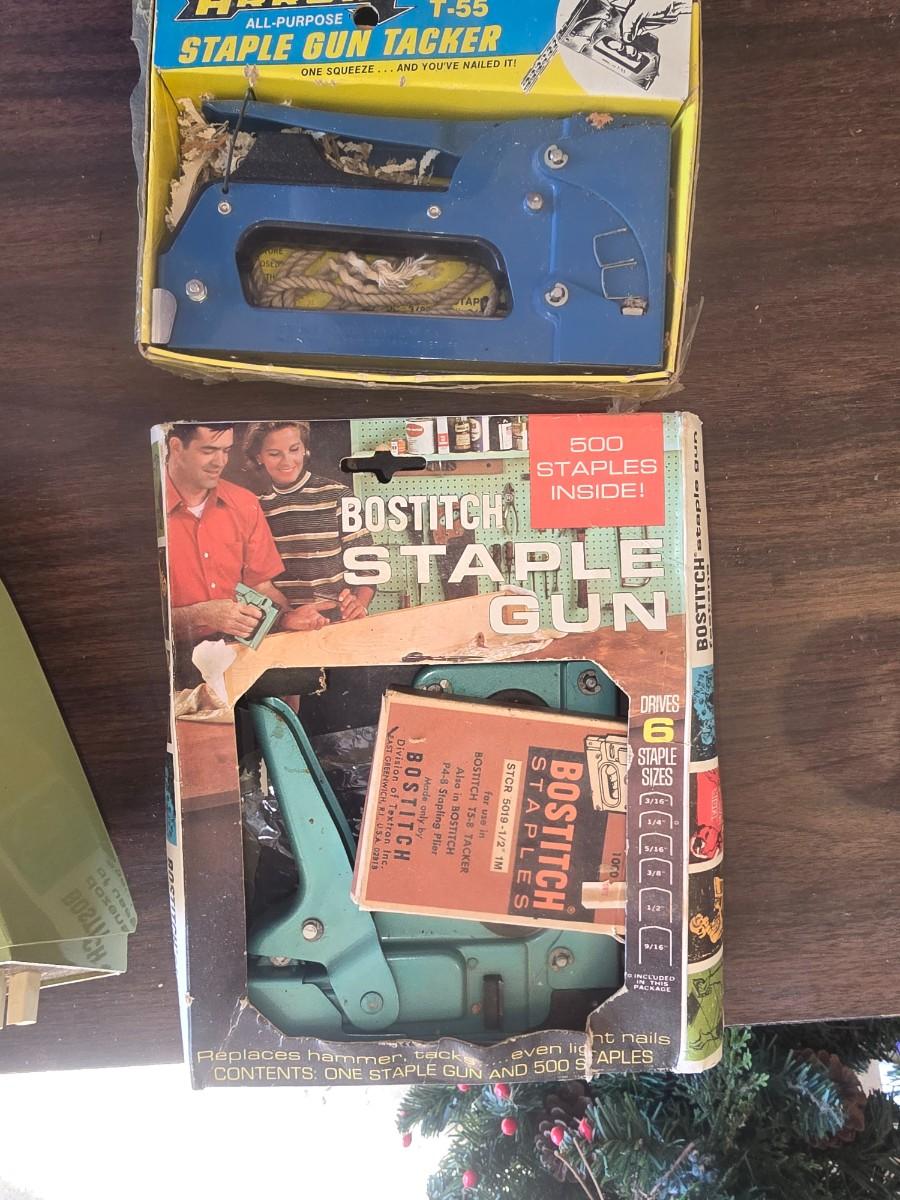 Staple guns | EstateSales.org