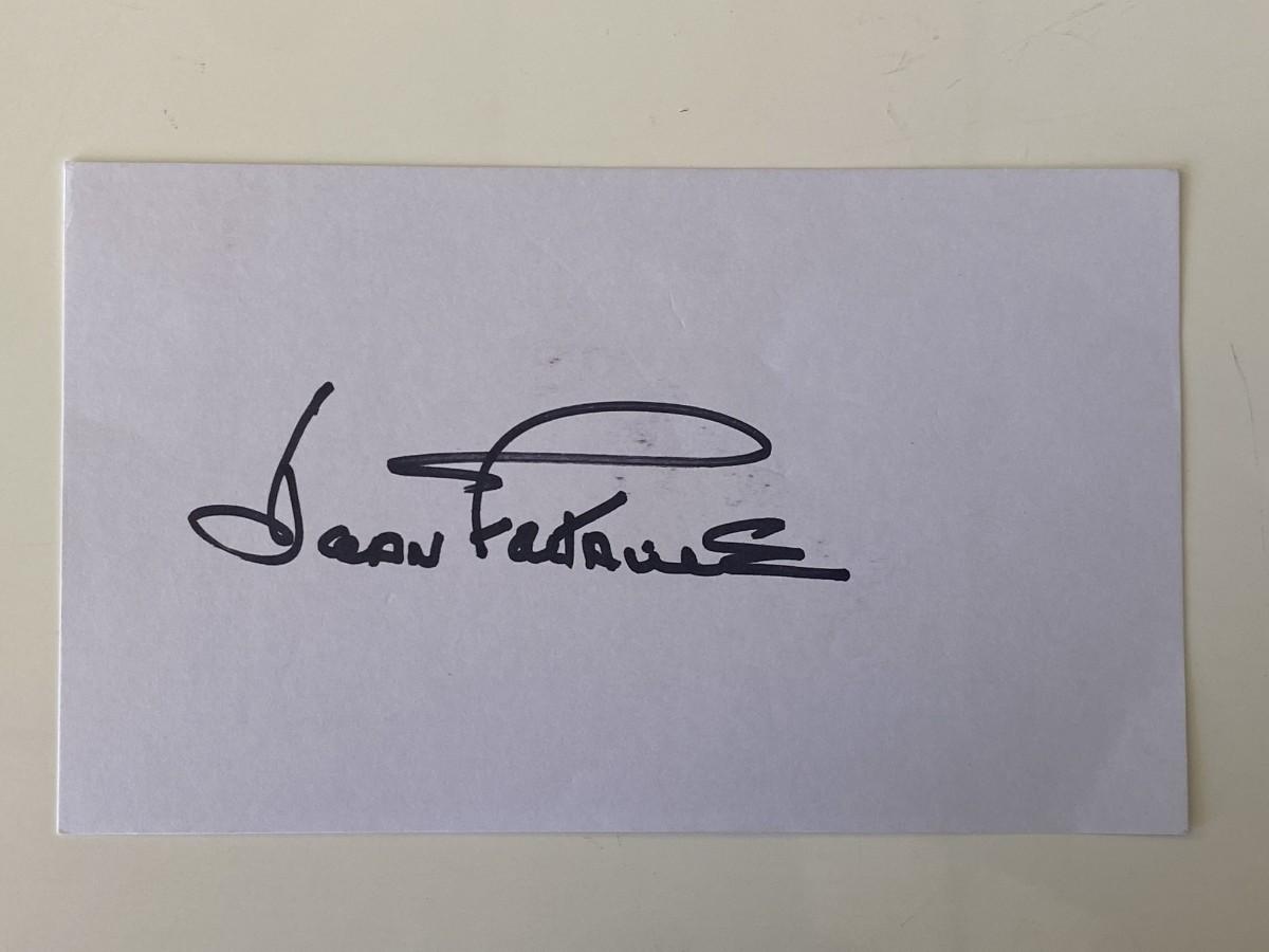 Joan Fontaine original signature | EstateSales.org