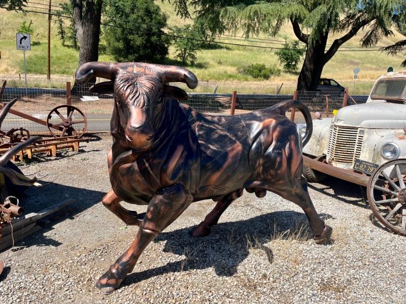 Primitive Barn Stuff, Yard Art, Vintage Farm Equipment, & Garden ...