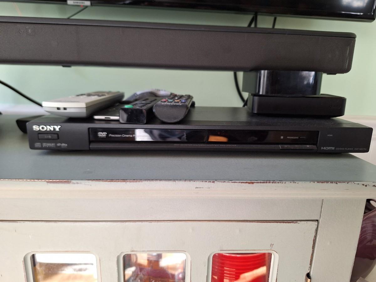 Sony DVD PLayer | EstateSales.org