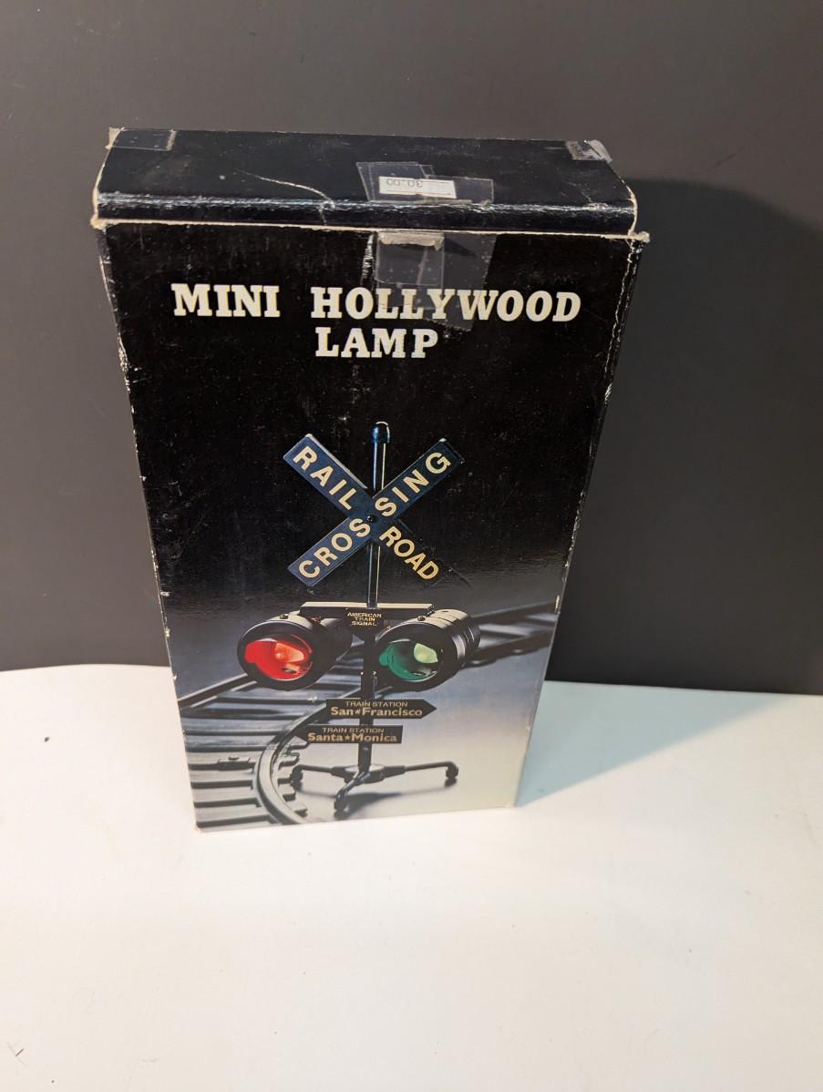 Mini Hollywood Lamp | EstateSales.org