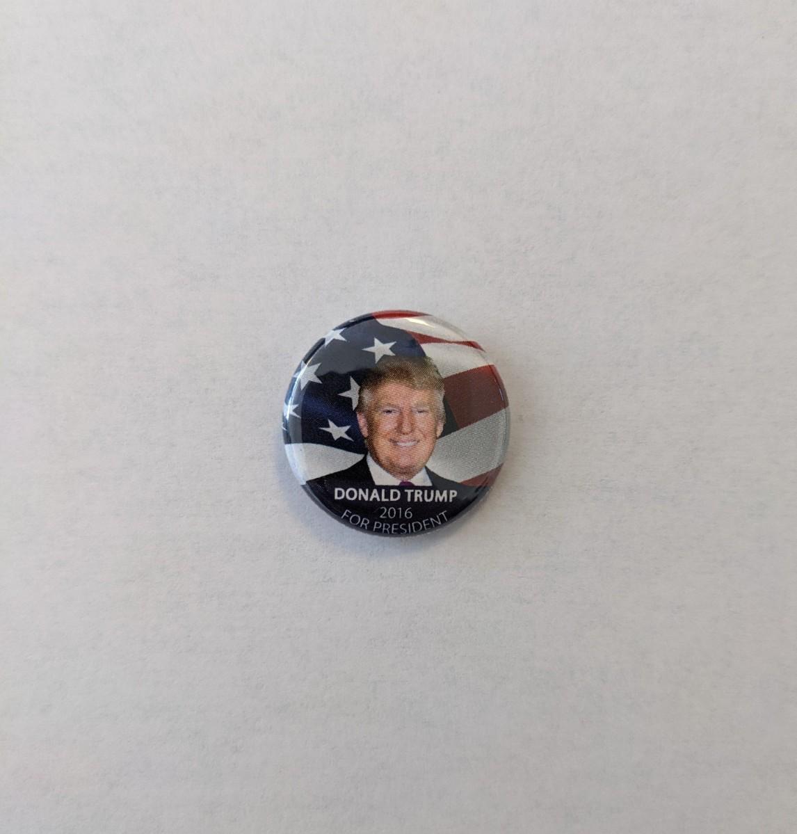 Donald J. Trump 2016 Small Campaign Pin | EstateSales.org