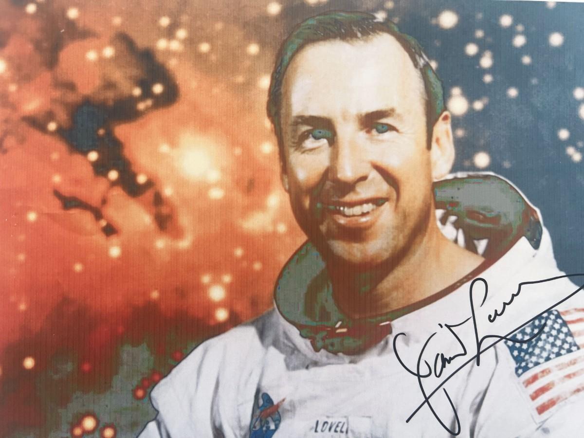 Astronaut Jim Lovell signed photo | EstateSales.org