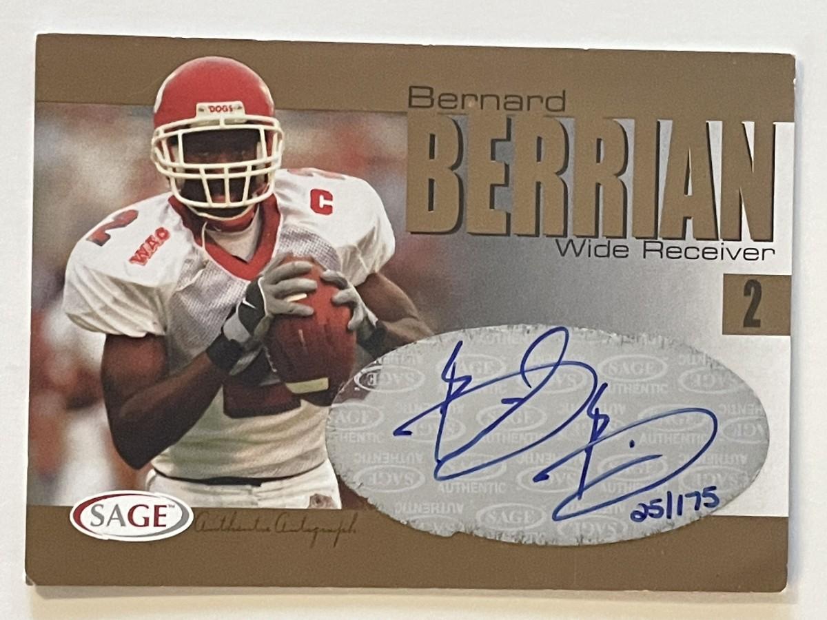 Bernard Berrian signed 2004 Sage Hit trading card | EstateSales.org