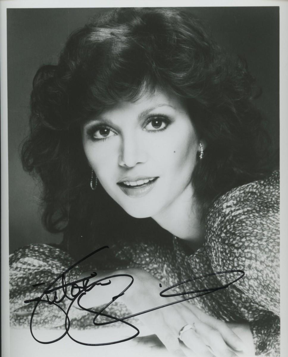 Victoria Principal signed photo | EstateSales.org