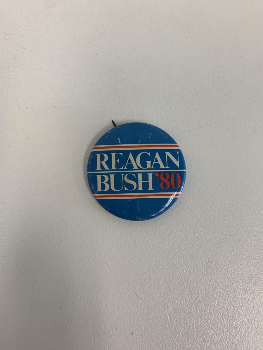 Reagan Bush 1980 pin | EstateSales.org