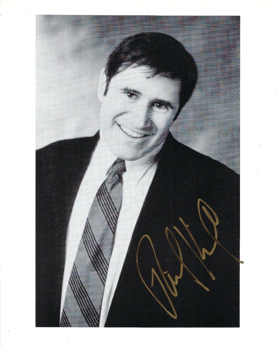 Richard Kind signed Curb Your Enthusiasm photo | EstateSales.org