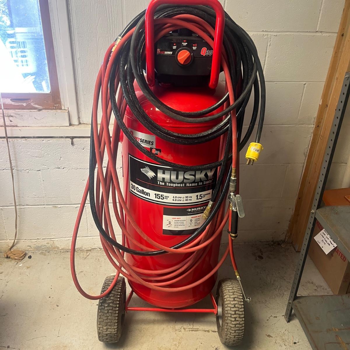 Husky q30 air compressor store