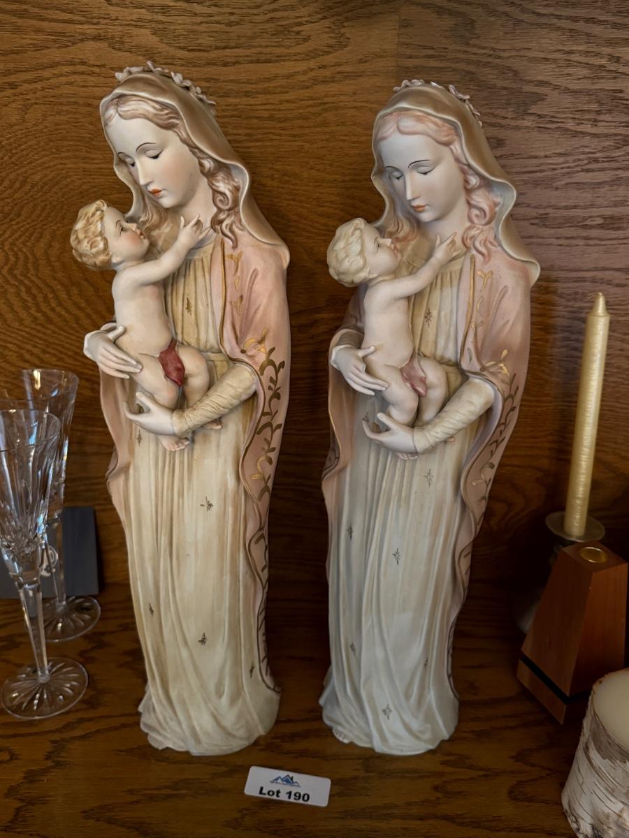 Pair of matching religious statues/figures | EstateSales.org