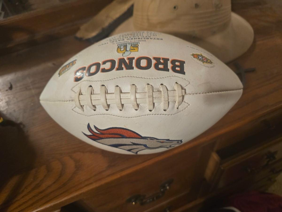 Broncos football | EstateSales.org