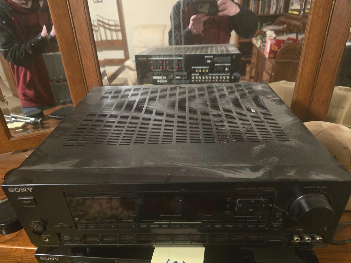 Sony tuner | EstateSales.org