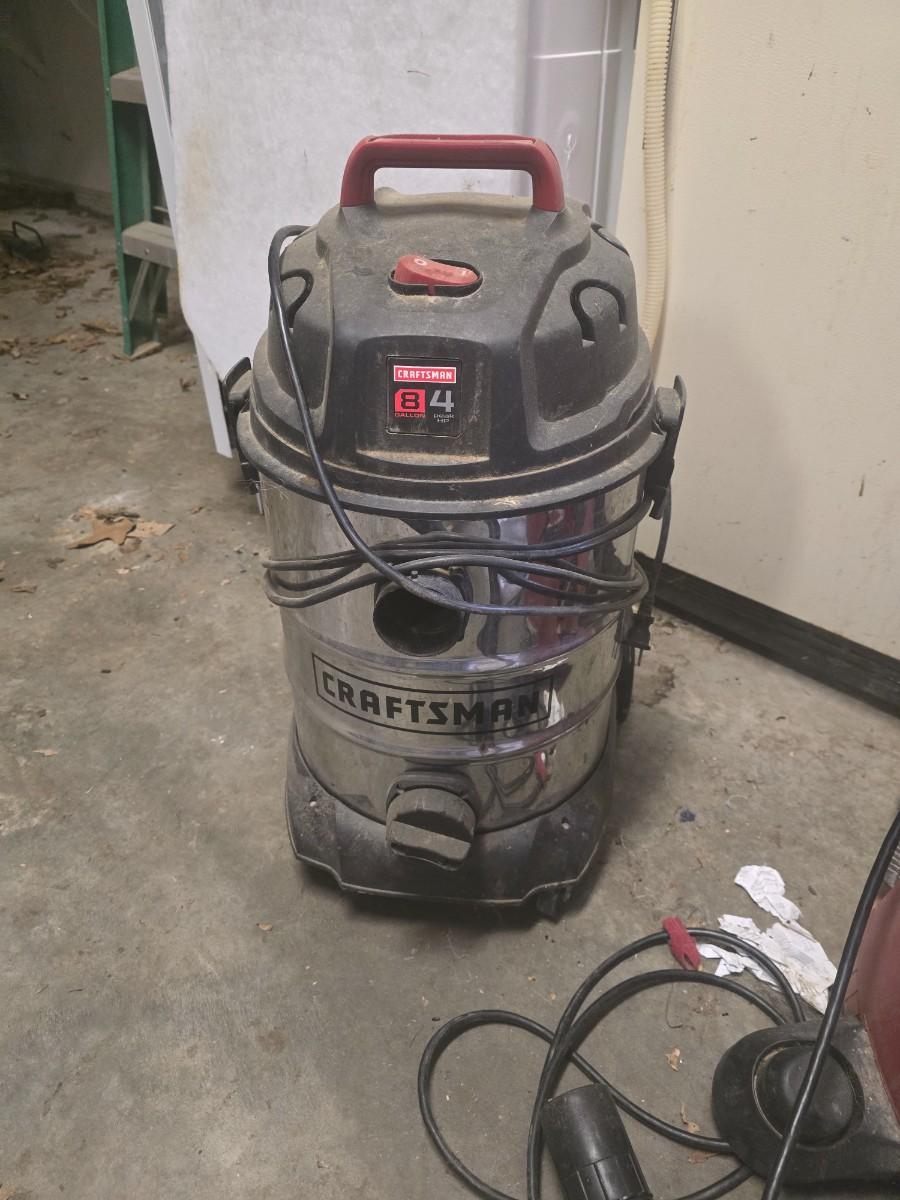 Craftsman Vacuum | EstateSales.org