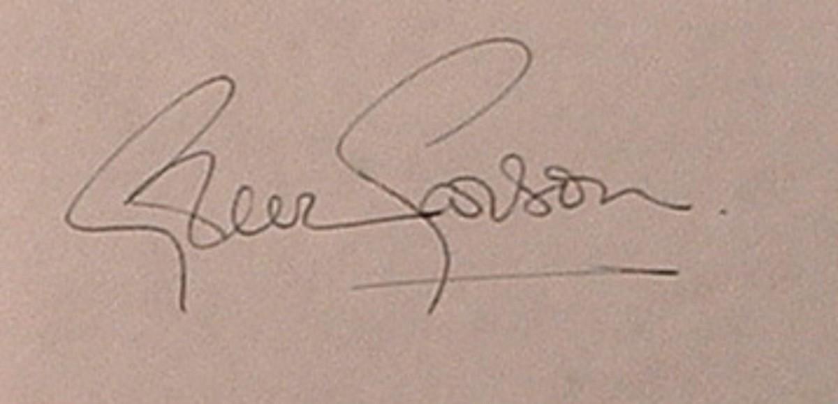 Greer Garson signature slip | EstateSales.org