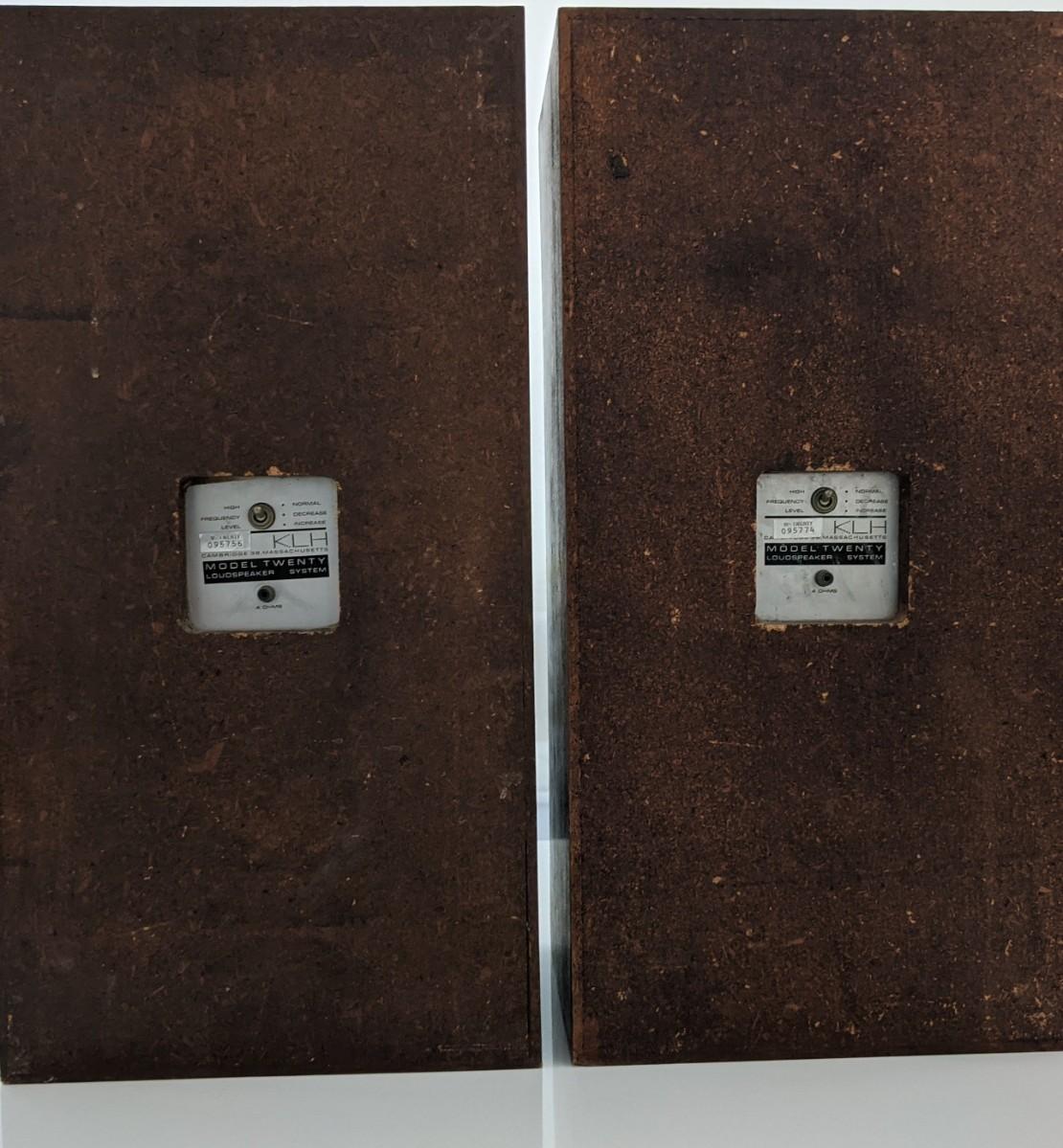 KLH Model 20 Loudspeaker System - Speaker Pair | EstateSales.org