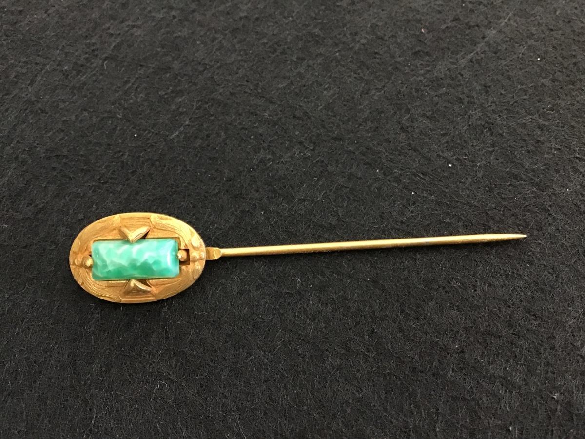 Beautiful Antique Pin | EstateSales.org