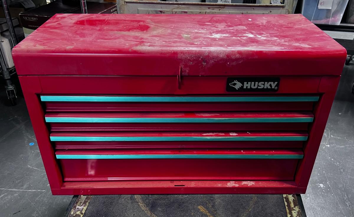 HUSKY Mechanics TOOL CHEST Top Box | EstateSales.org