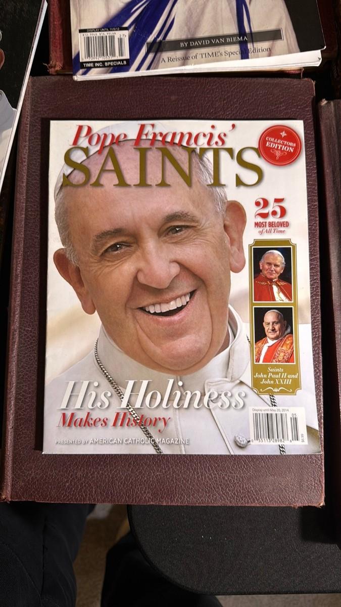 Pope Francis' Saints Magazine | EstateSales.org