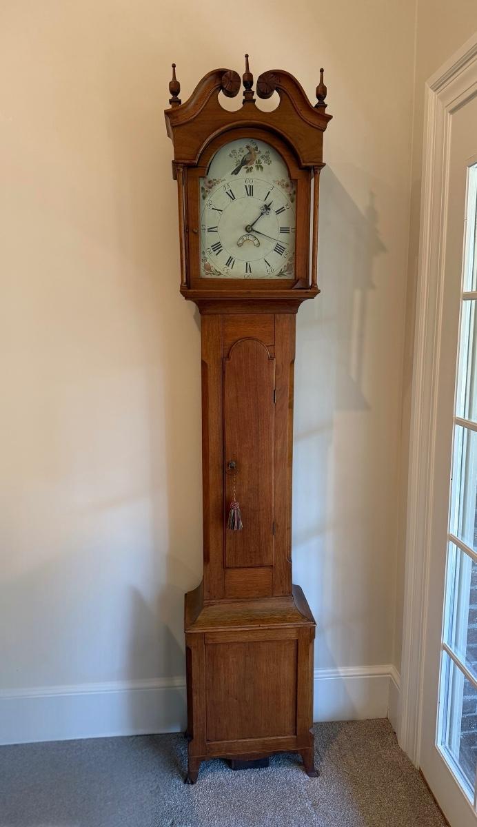 Antique Tall Case Clock/Grandfather Clock | EstateSales.org