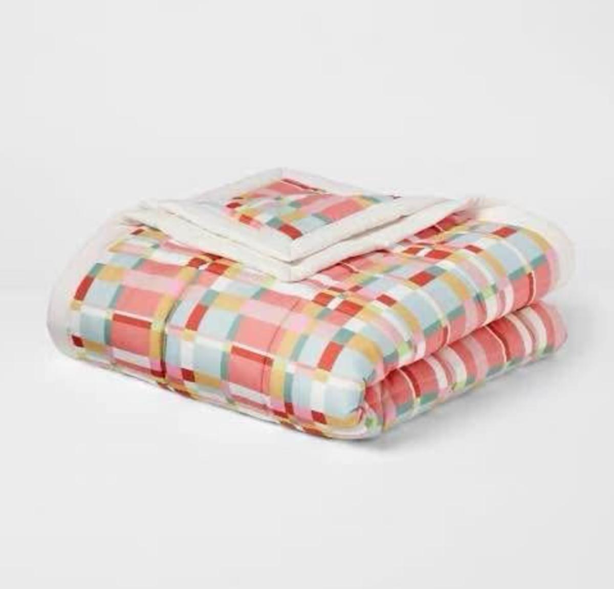 Target Room Essentials Pink Plaid Down Alternative Twin/Twin XL ...