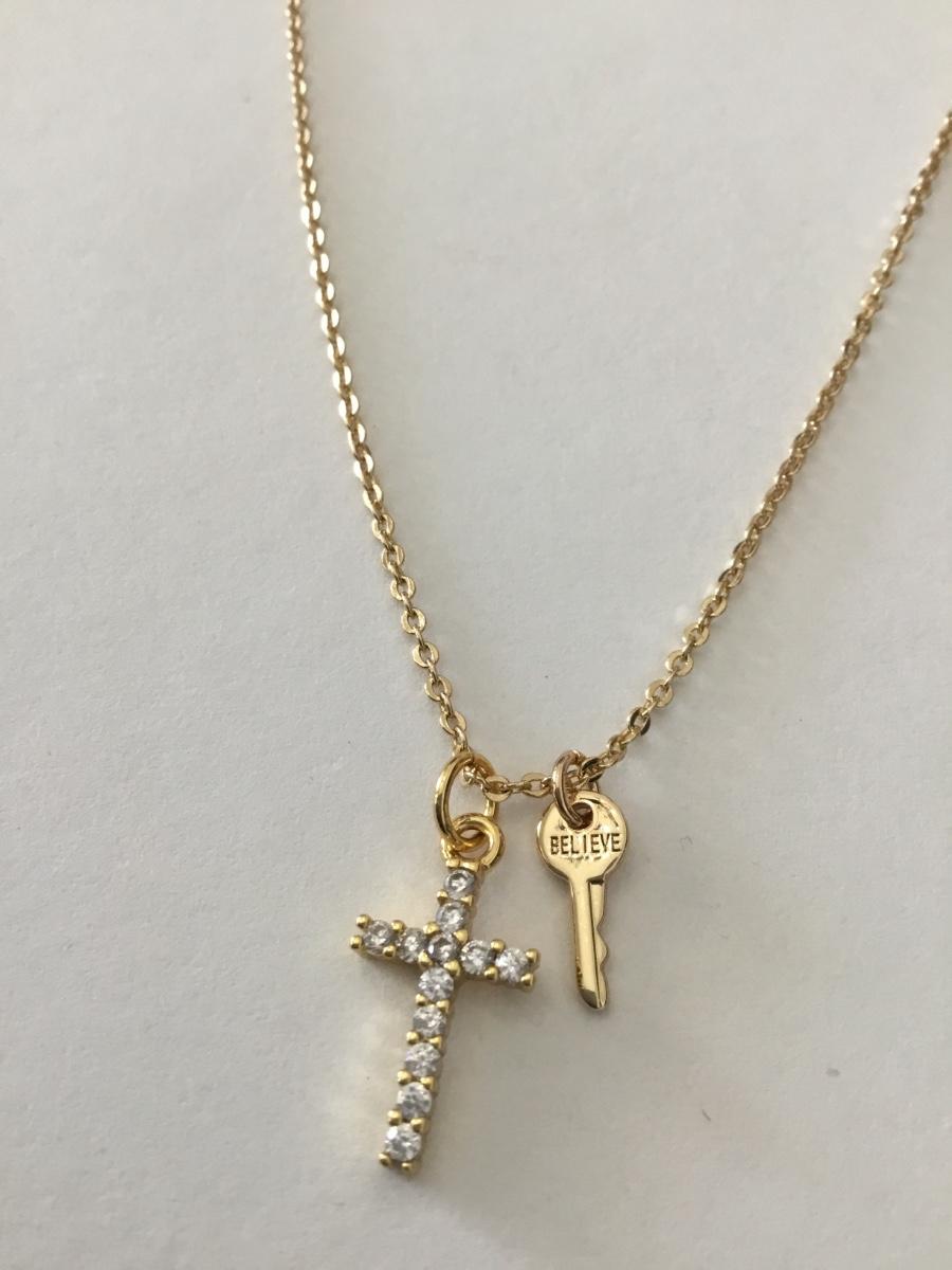The giving keys cross and key necklace | EstateSales.org