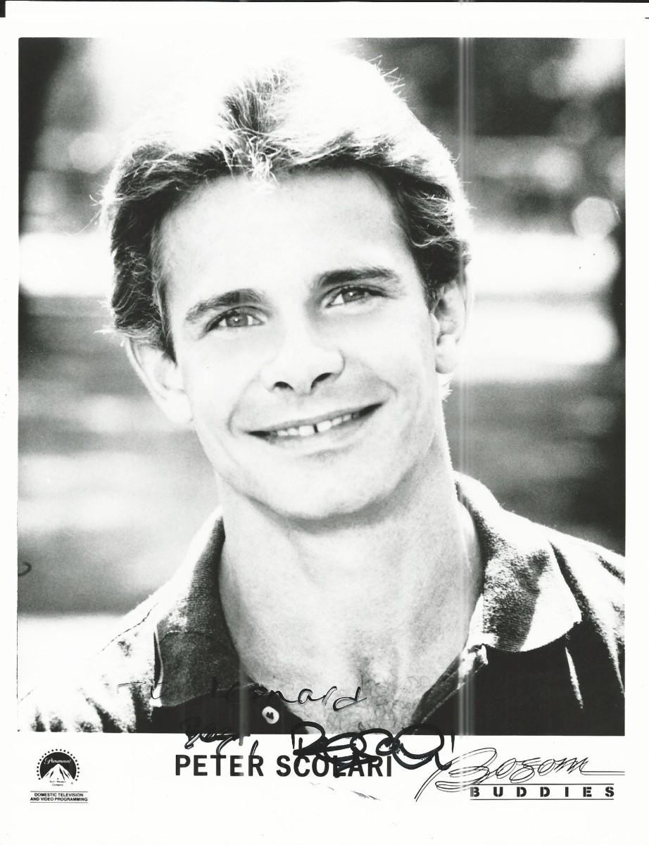 Peter Scolari Signed Photo | EstateSales.org