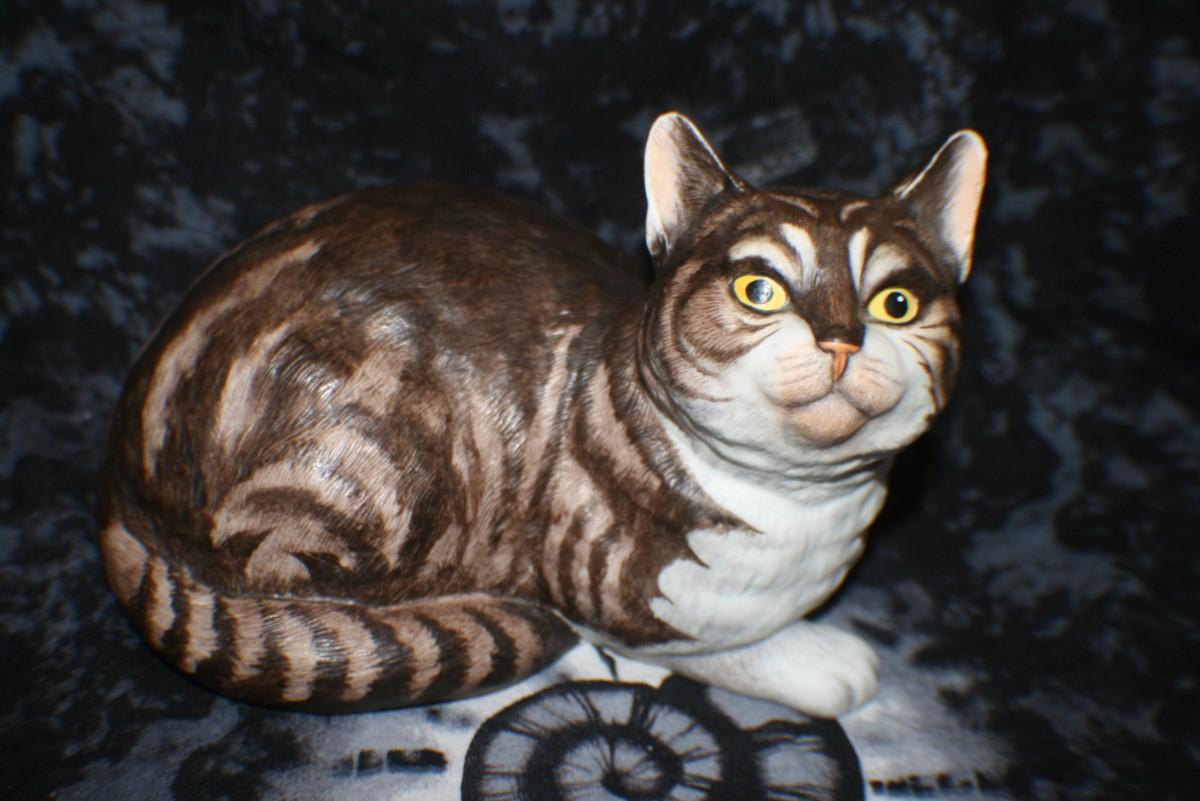 Franklin Porcelain Fascination Eric Tenney Kitty Figurine | EstateSales.org