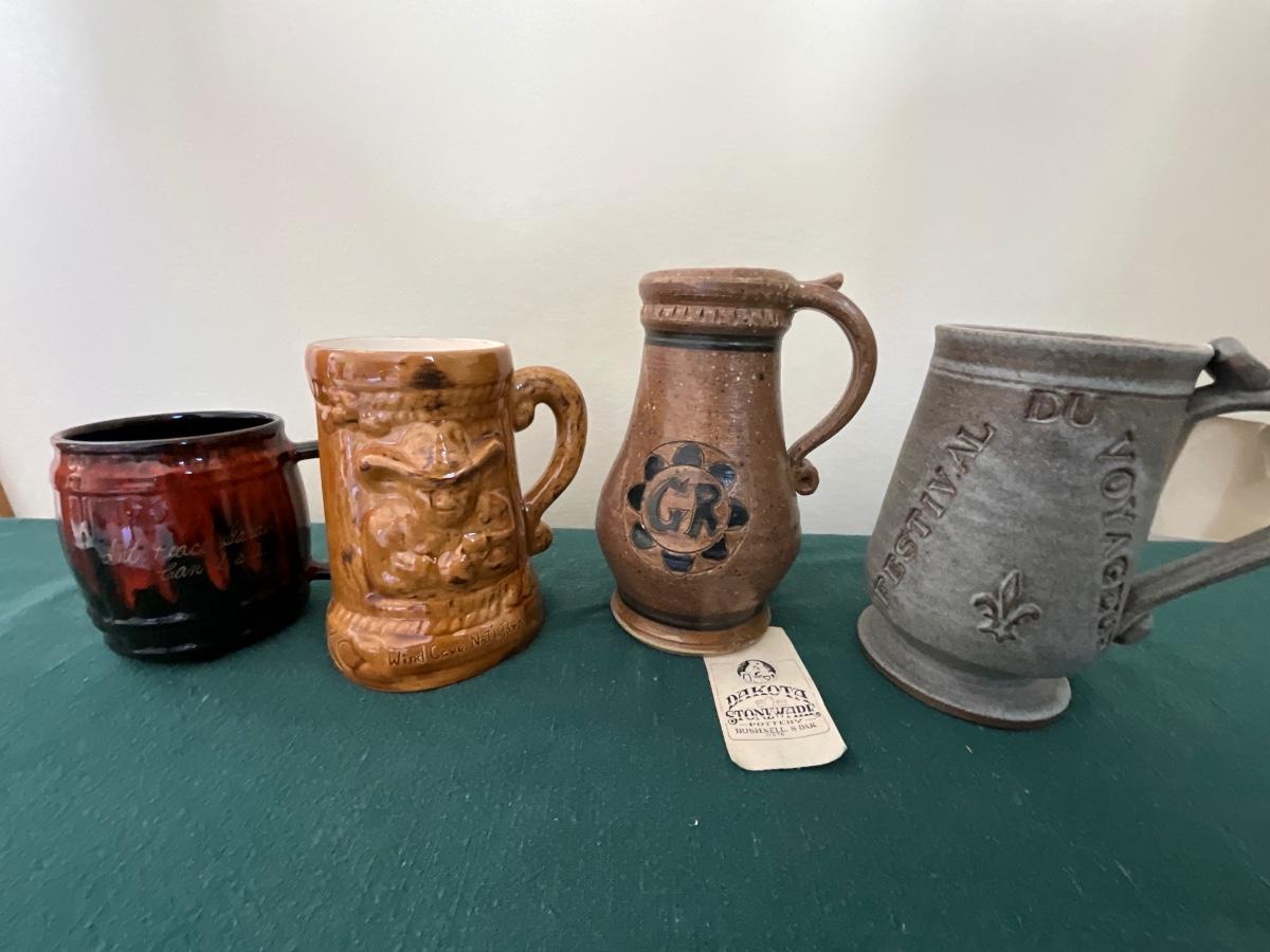 Dakota Stone Stein plus | EstateSales.org