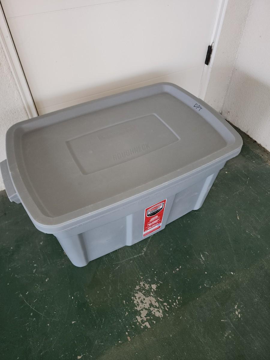 Tote Empty | EstateSales.org