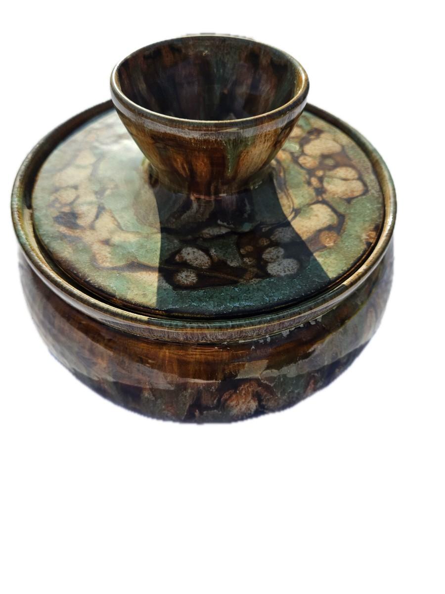 Hand Thrown Pot With Lid & Signature 1973 | EstateSales.org
