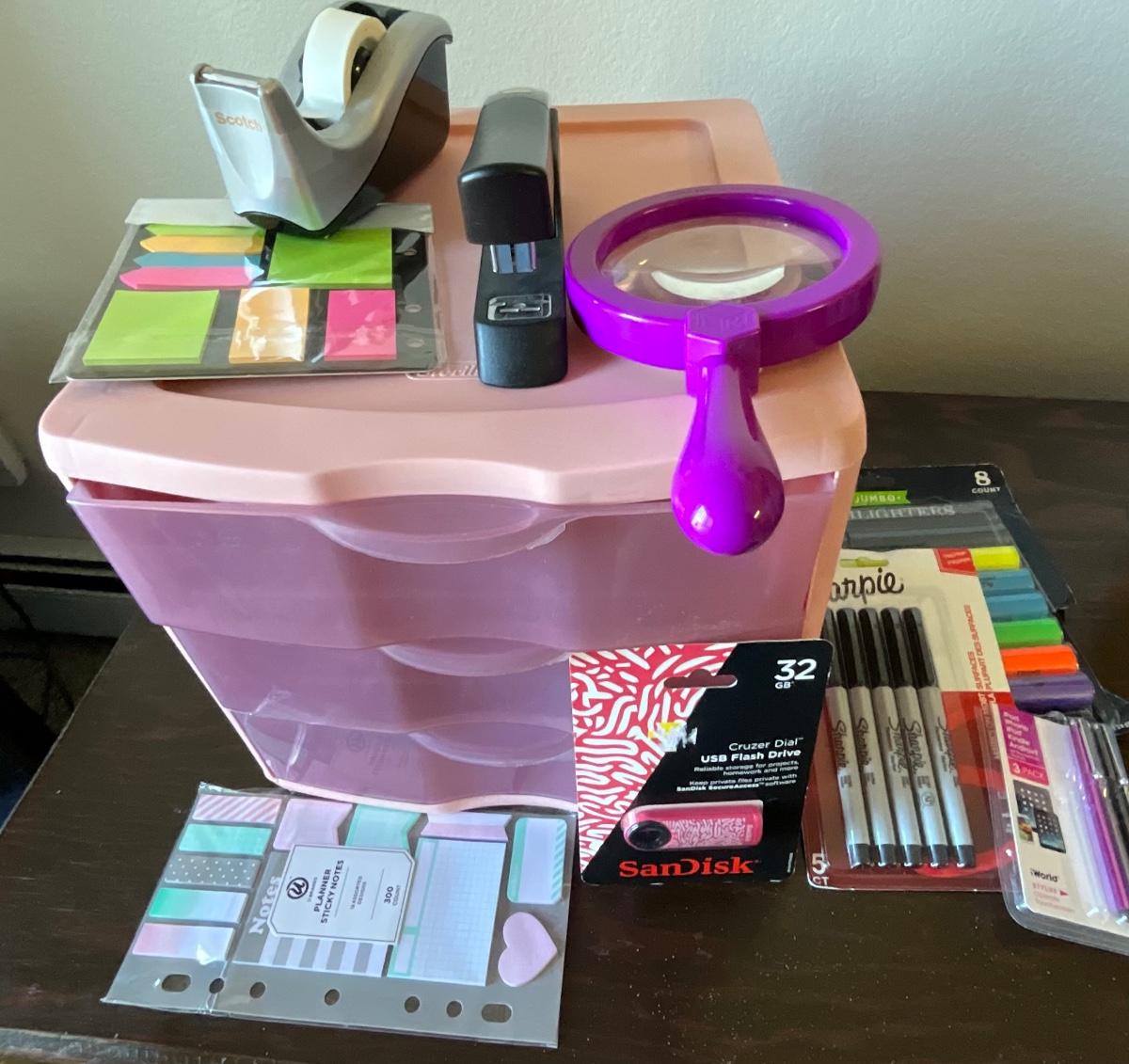 Office Desk Items | EstateSales.org