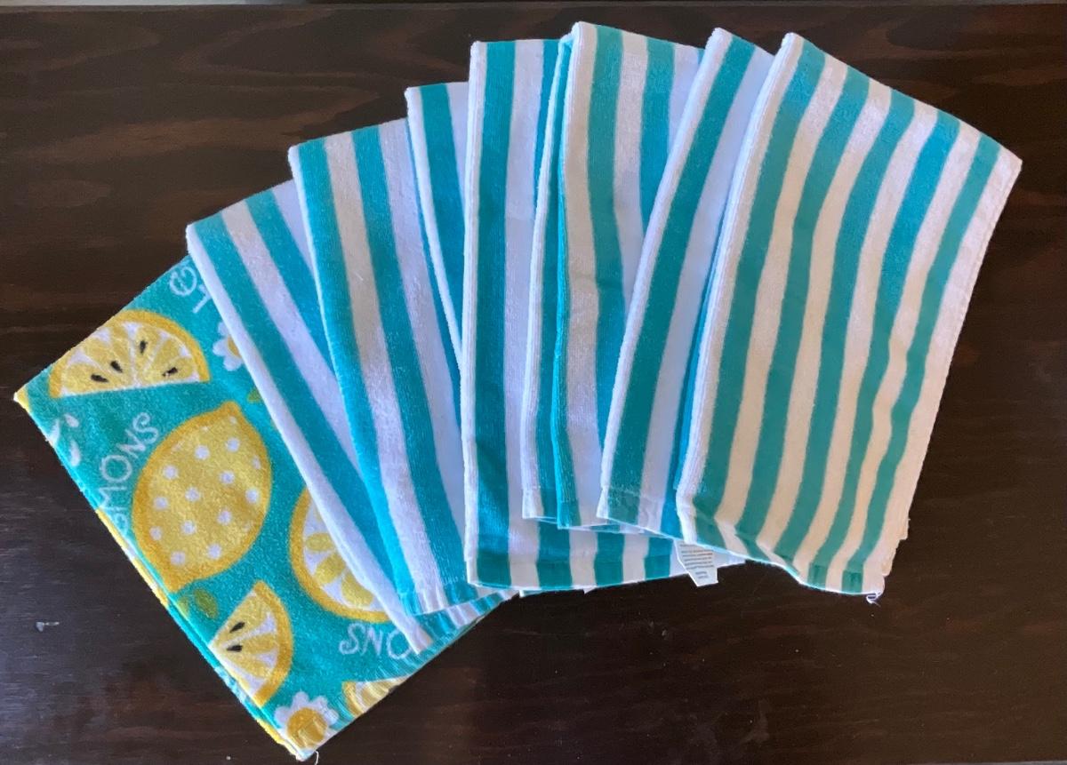 Kitchen Hand Towels | EstateSales.org