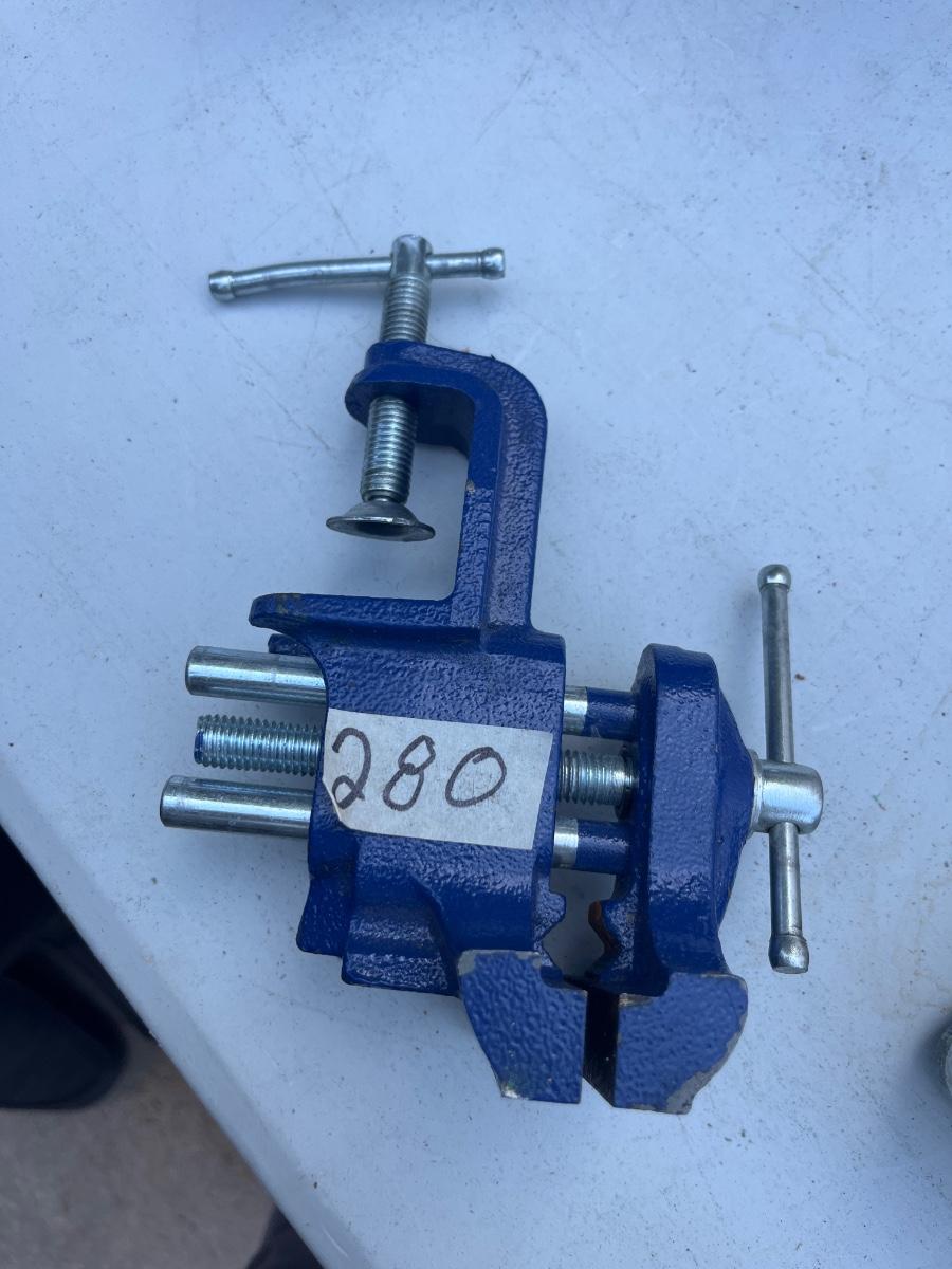3” adjustable steel vice | EstateSales.org